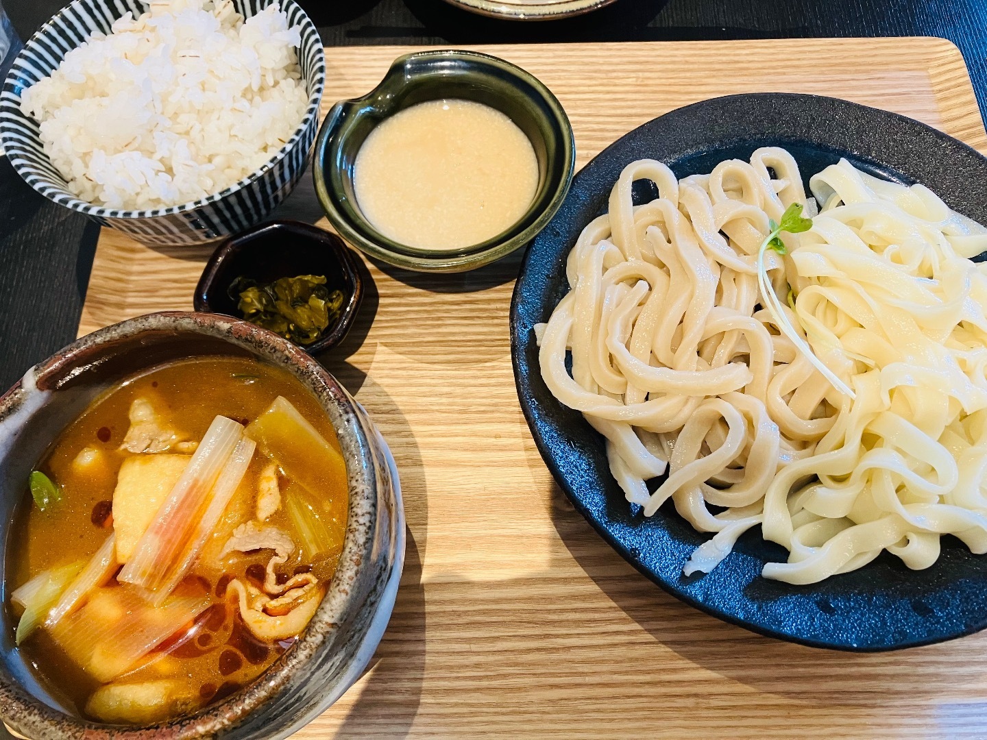 妻と散歩（3／20）: おとこの二拠点生活